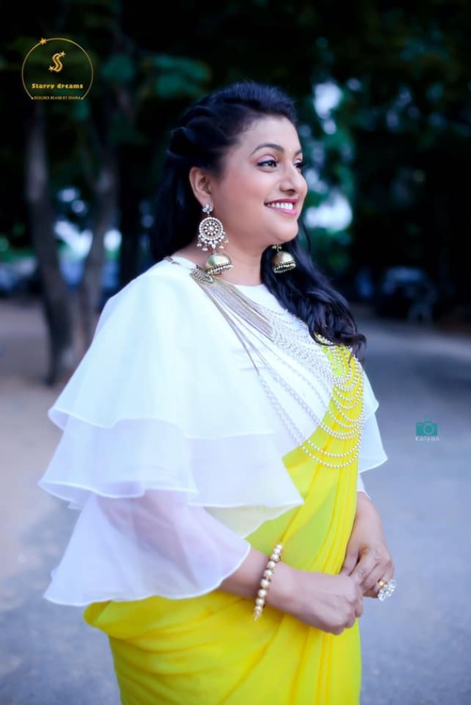 Roja Selvamani dons a neon green saree with white blouse for "Jabardasth!"