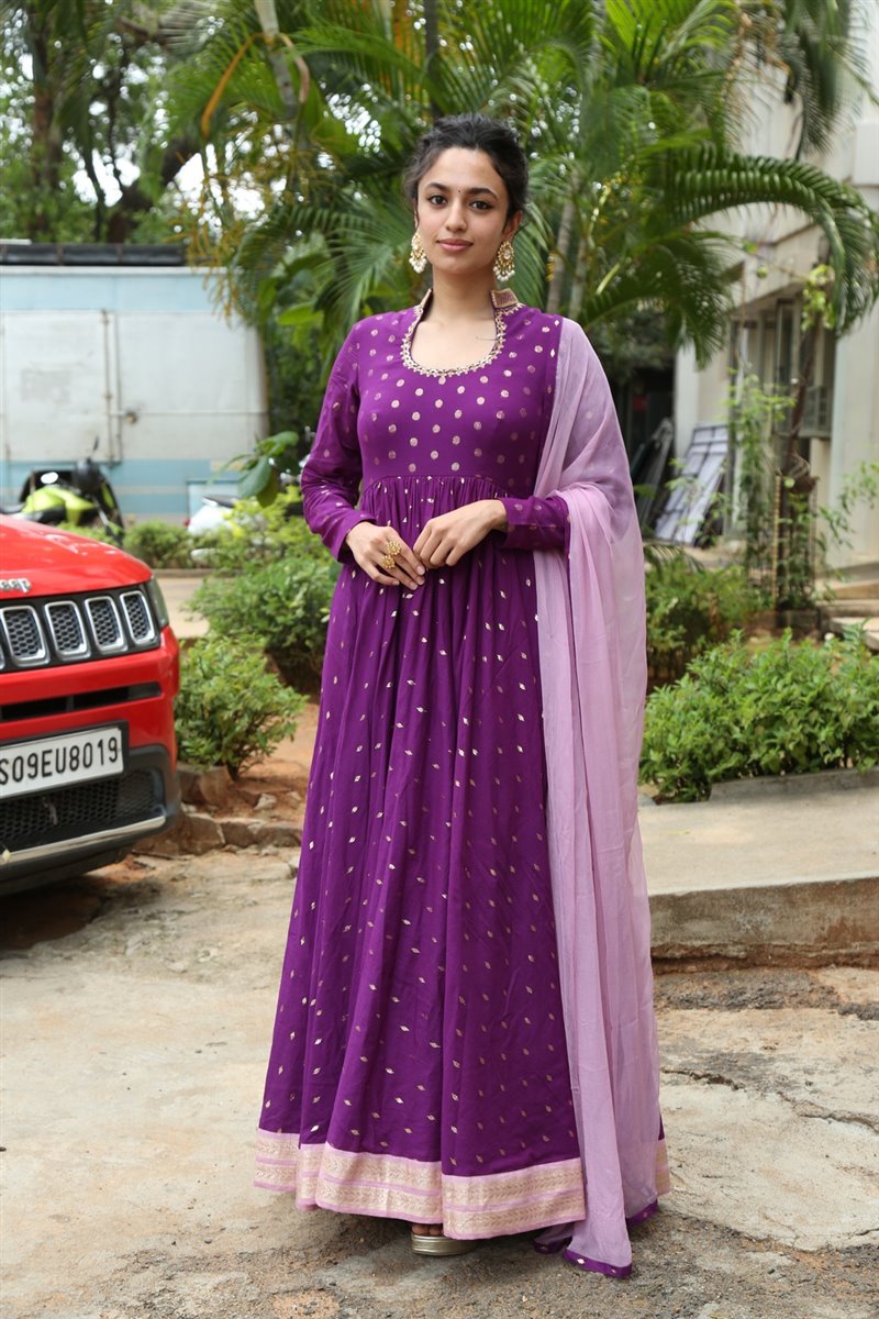 Malvika Nair Radiates Elegance in a Purple Anarkali Suit at Anni Manchi ...